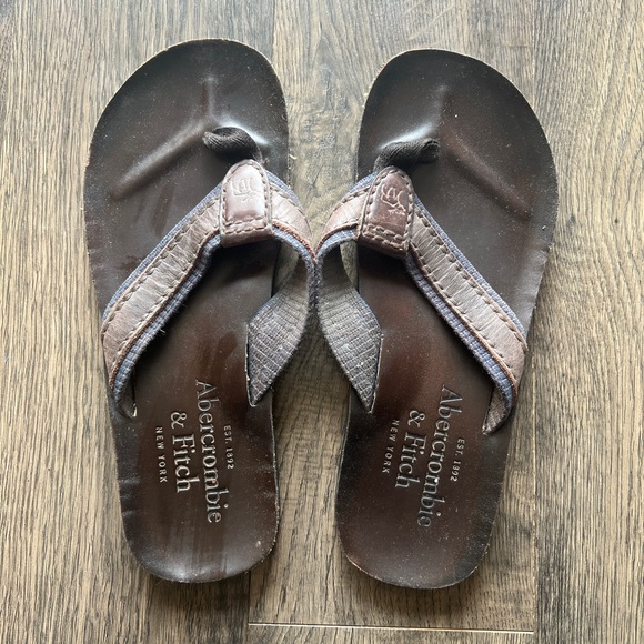 Abercrombie & Fitch | Shoes | Abercrombie Fitch Brown Flip Flops | Poshmark